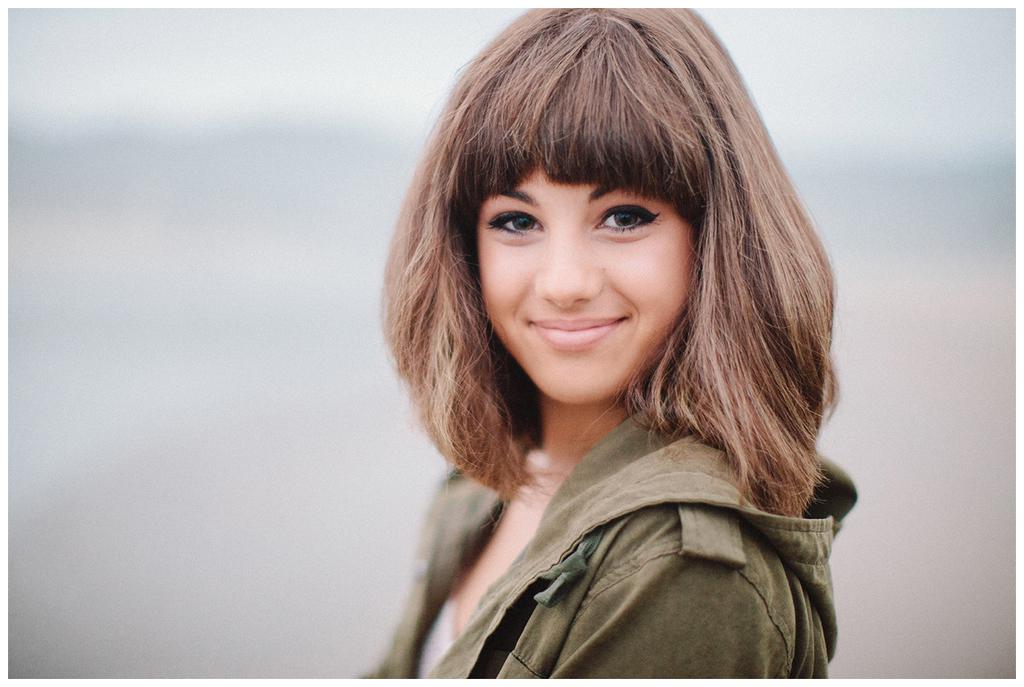 Alexis | Cannon Beach Senior Pictures · Katy Weaver Photography