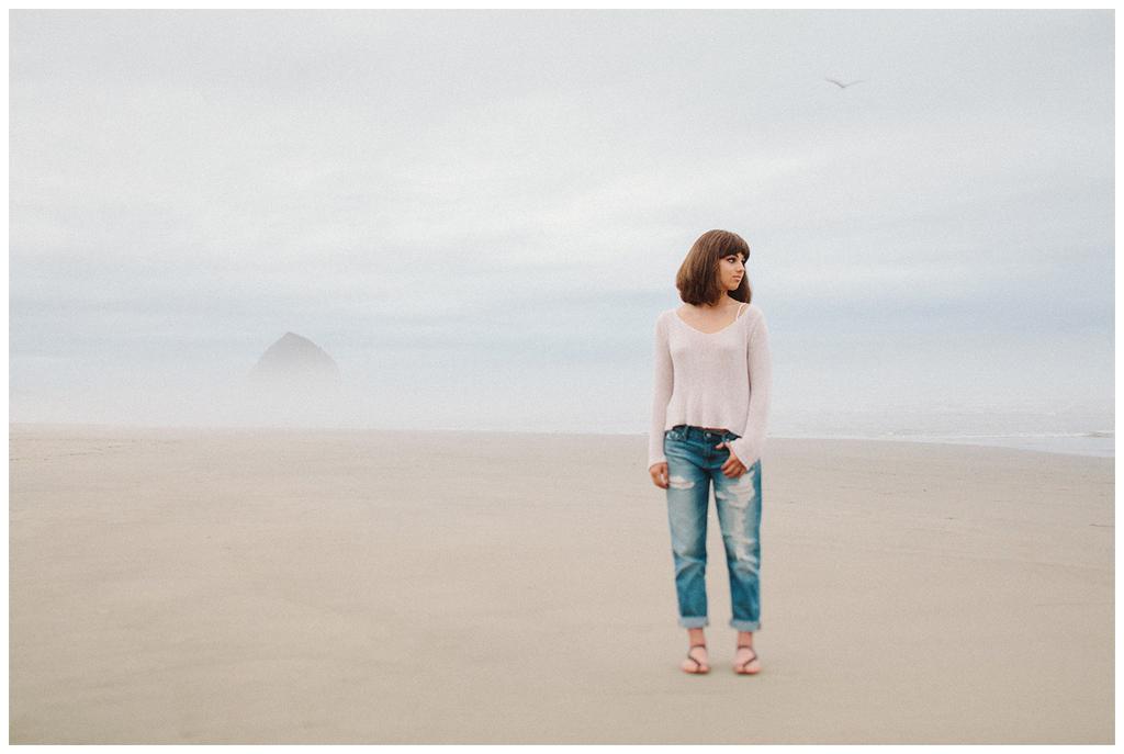 Alexis | Cannon Beach Senior Pictures · Katy Weaver Photography
