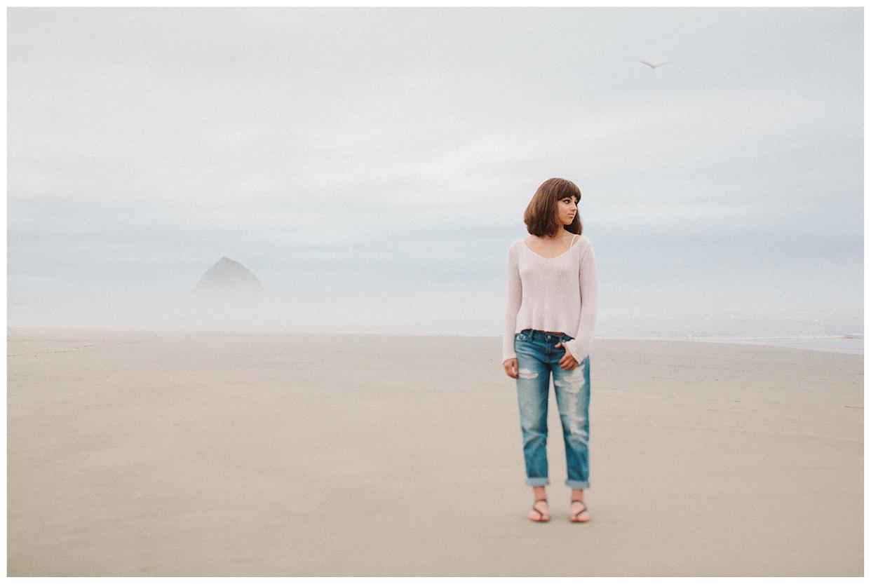 Alexis | Cannon Beach Senior Pictures · Katy Weaver Photography