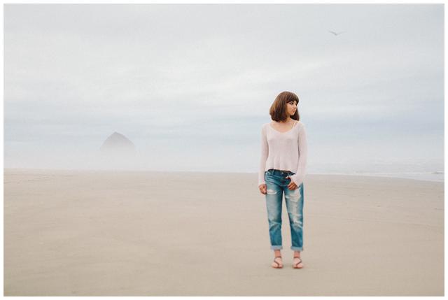 Alexis | Cannon Beach Senior Pictures · Katy Weaver Photography