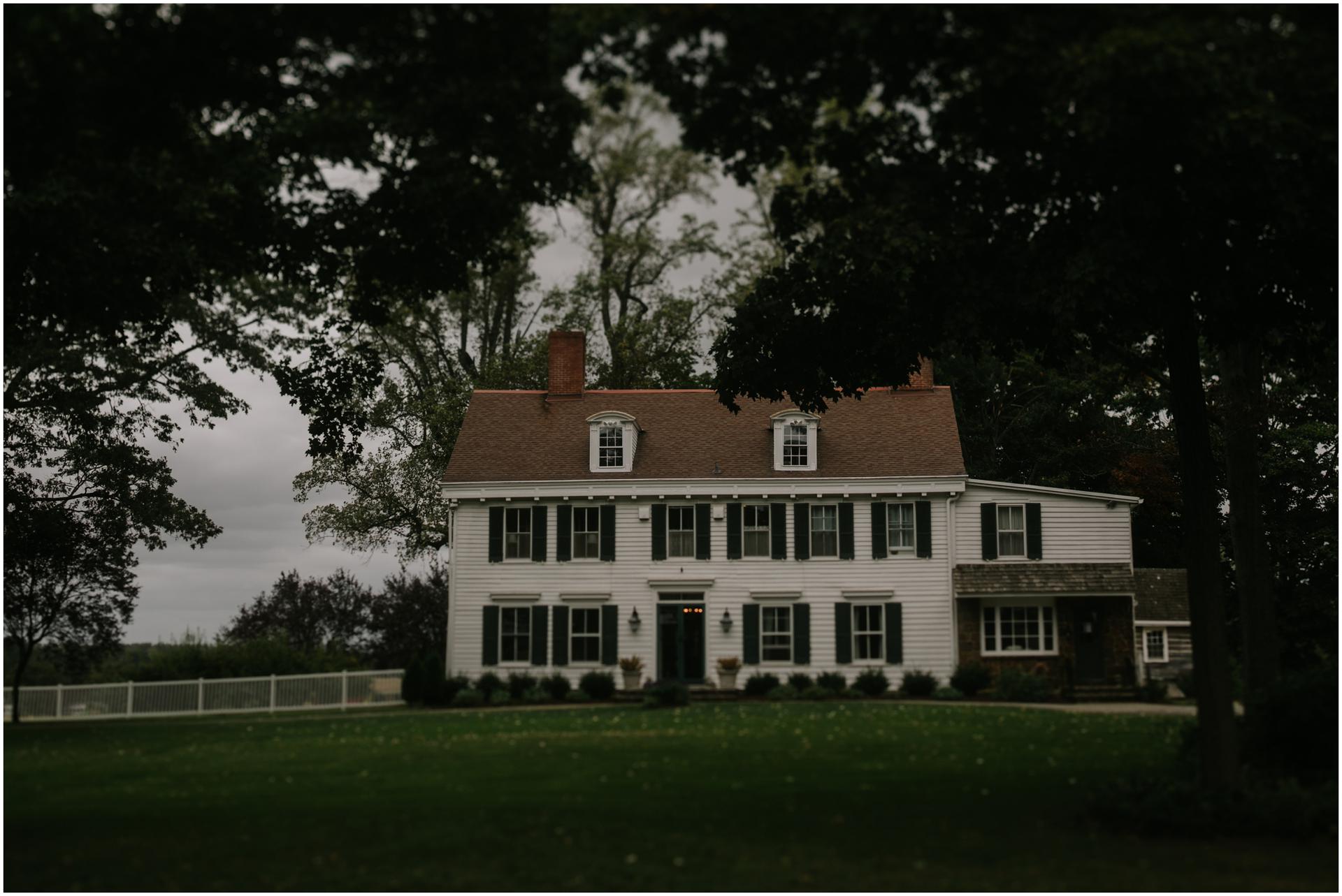 The Barn at Locust Hall Wedding · Katy Weaver Photography